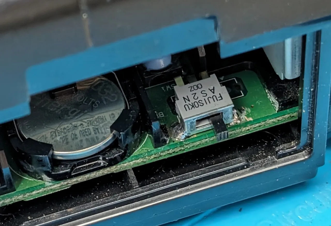 50Hz 60Hz Switch (Sega Saturn) - RetroSix Wiki