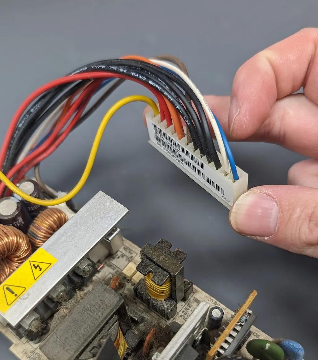 Power Supply Pinout (Xbox Original) - RetroSix Wiki